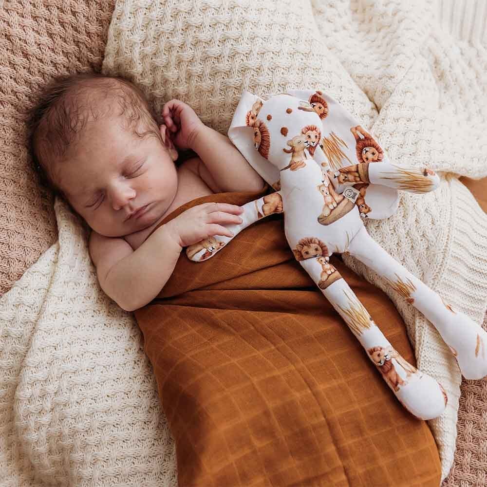 Snuggle Hunny Organic Muslin Wrap - Bronze | Laurie Claire Kids